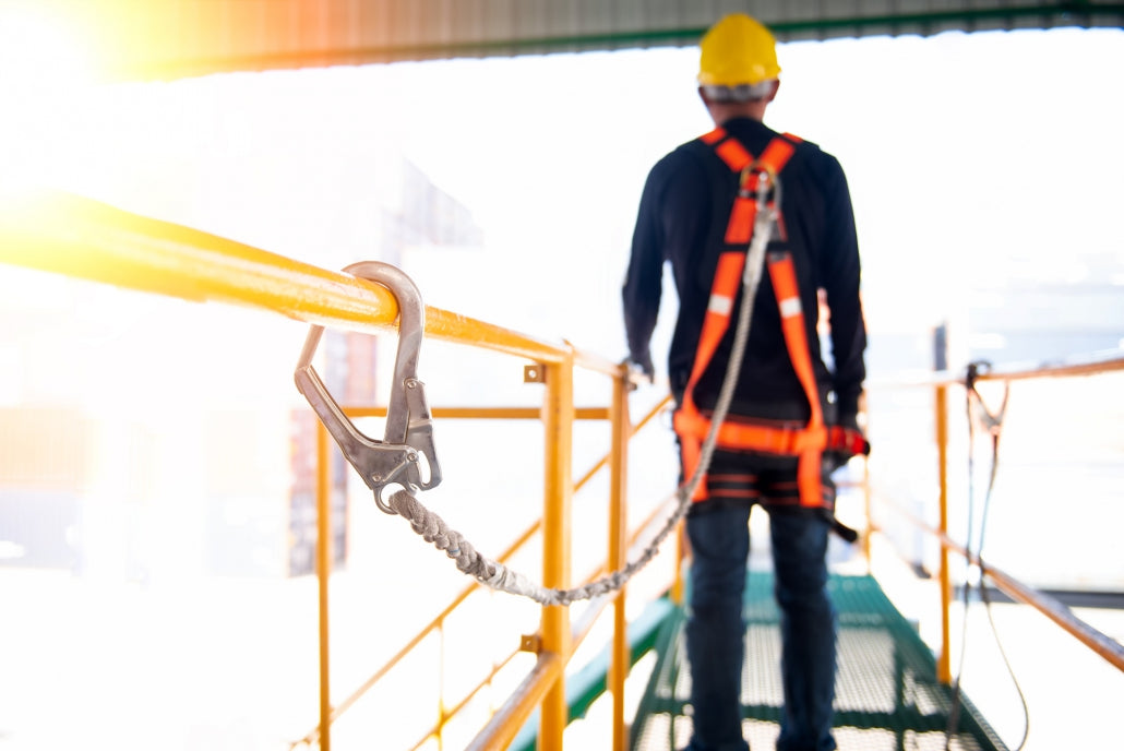 Work At Height Equipment | Harnesses, Ropes, Helmets, Descenders & More ...